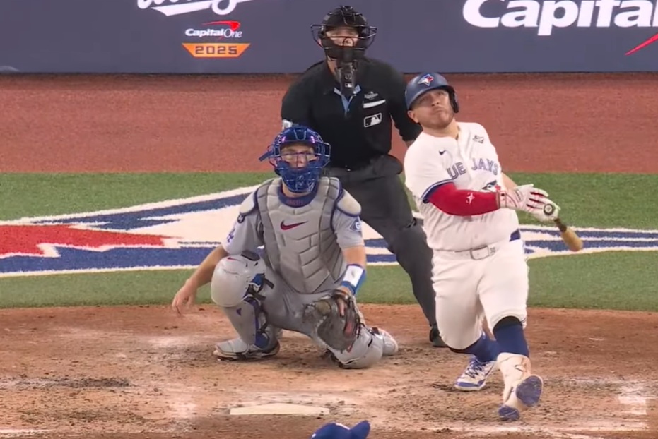 Kirk protagoniza victoria de Toronto en el primero de la Serie Mundial ...