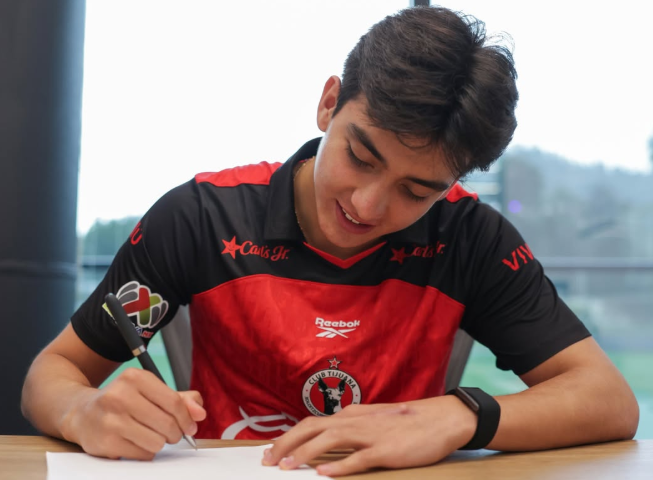 ¡Habrá Gil Mora para rato en Tijuana! - Futbol Sapiens